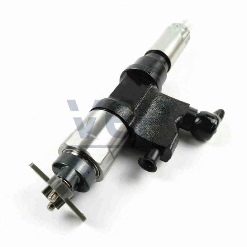 095000-8621 0950008621 Fuel Injector for Mitsubishi Fuso 6M60T Engine ...