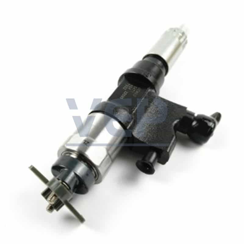 095000-5474 Diesel Injector for Denso Isuzu 4HK1 6HK1 Hitachi Case Sum ...