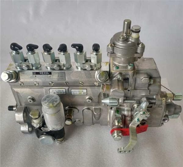 PC200-7 Fuel Pump PC220-7 Fuel Injection Pump 6738-71-1110 Komatsu ...