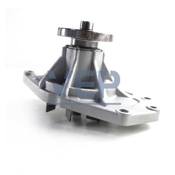 ME015217 ME995424 Water Pump for Mitsubishi 4D34 4D34T Engine FE636E F ...